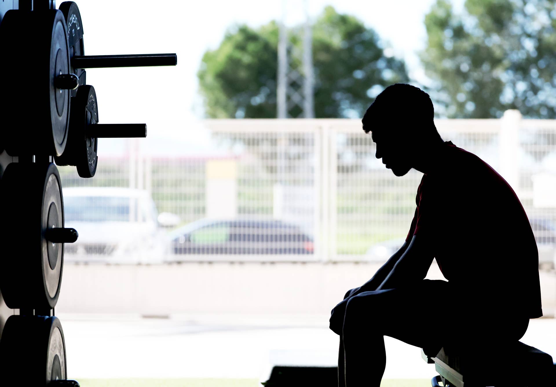What Alcohol Does to Your Gains - Men's Fitness