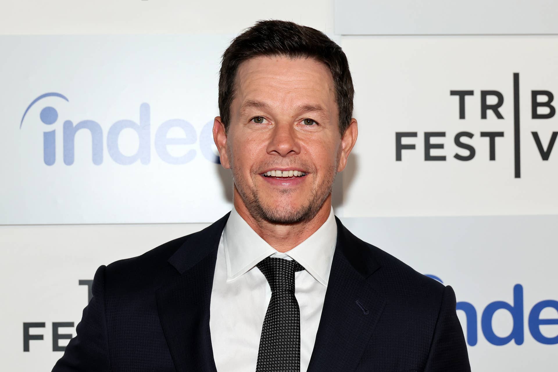 Fitness Expert Sees One Major Problem With Mark Wahlberg's Daily Diet ...