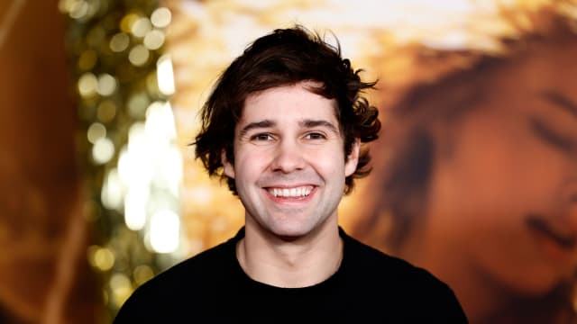 David Dobrik Reveals the Cheap Diet Hack That Got Him a Six-Pack - Men ...