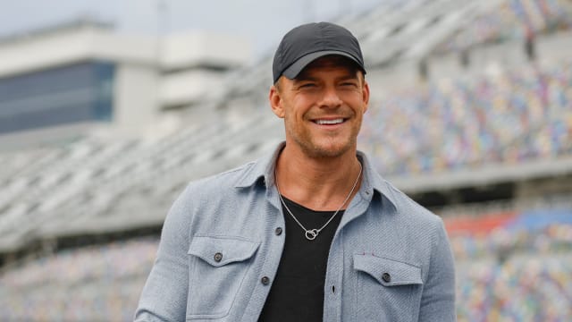 Alan Ritchson Shares the Simple 2-Step Morning Routine Fueling His ...