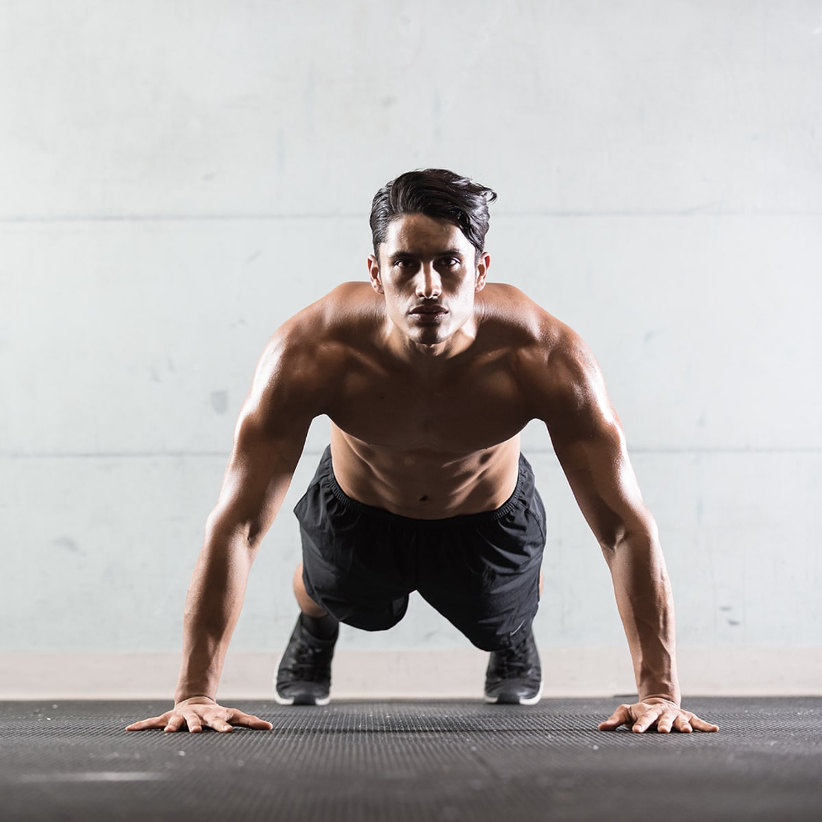 The 10 minute belly off workout Men s Fitness