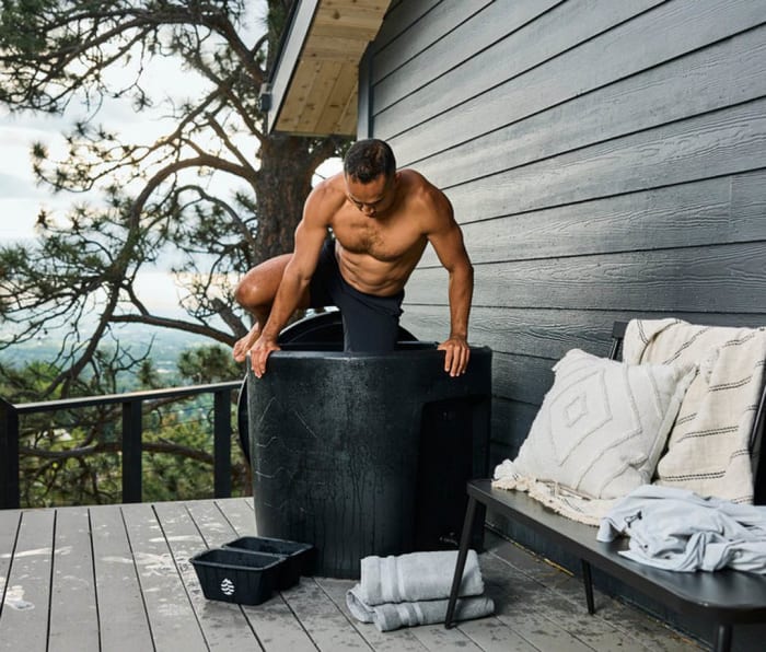 The 6 Best Cold Plunge Tubs for 2025, Tested and Reviewed - Men's Fitness