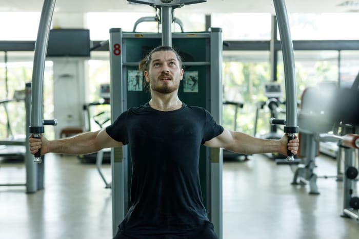 Mike Israetel and Jared Feather Share the Best Upper-Body Gym Machines ...