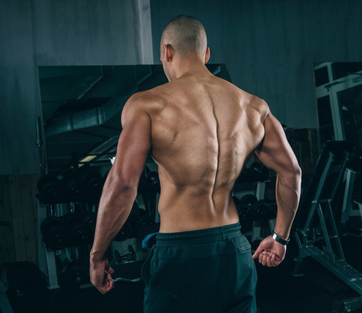 4 Exercises That Will Widen Your Back Muscles - Men's Fitness