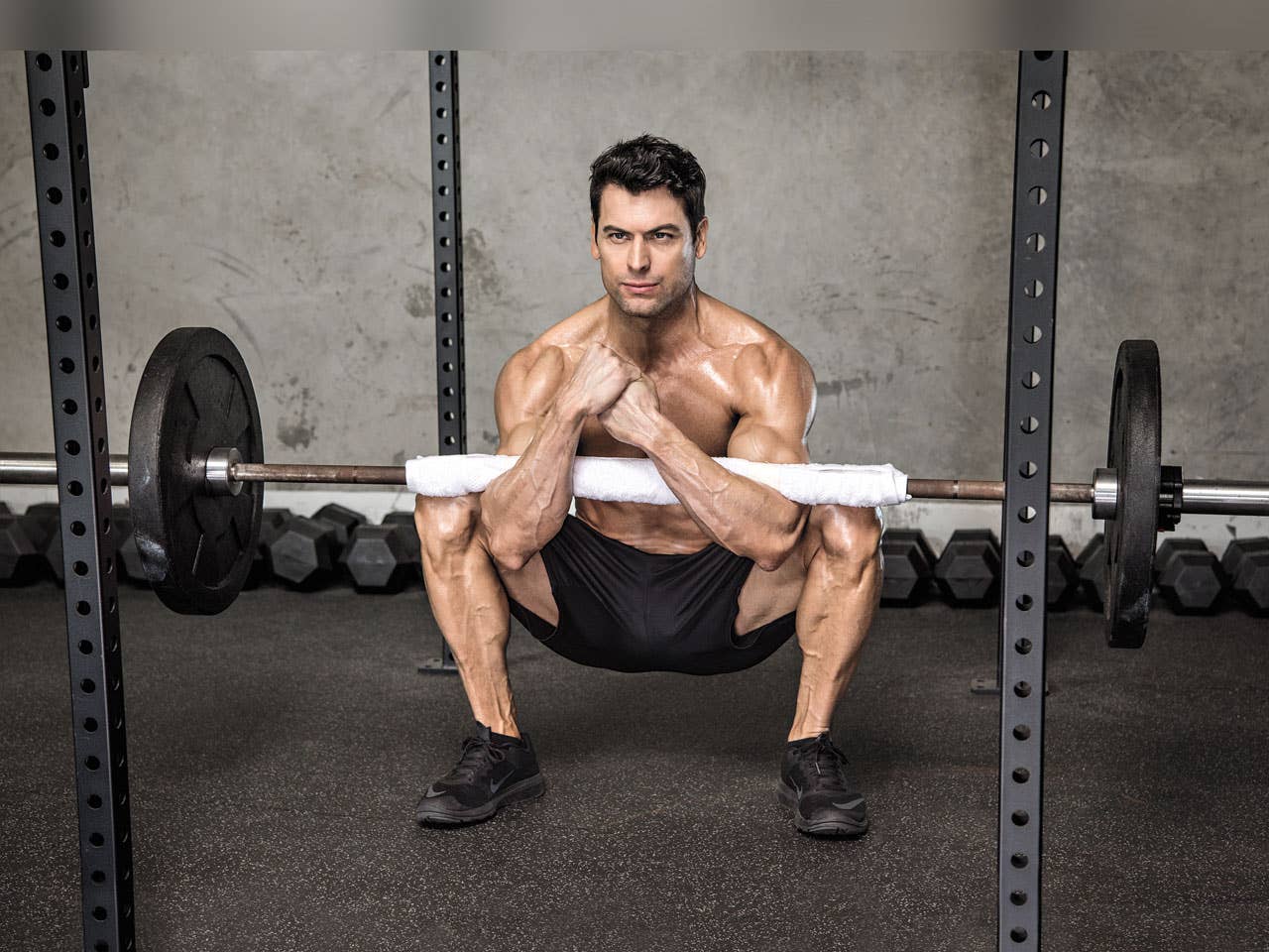How to Do a Zercher Squat - Men's Fitness