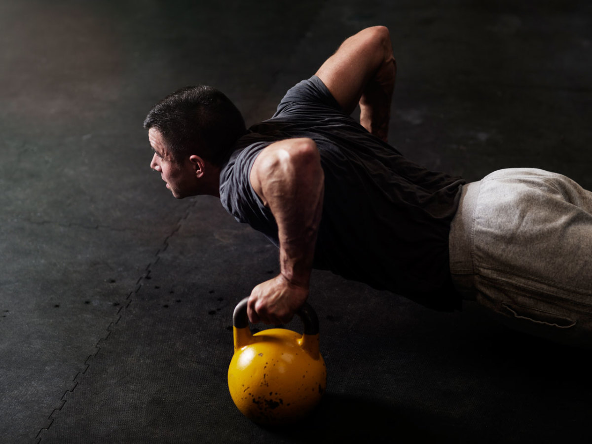 Follow These 10 Training Rules to Build a Massive Chest - Men's Fitness