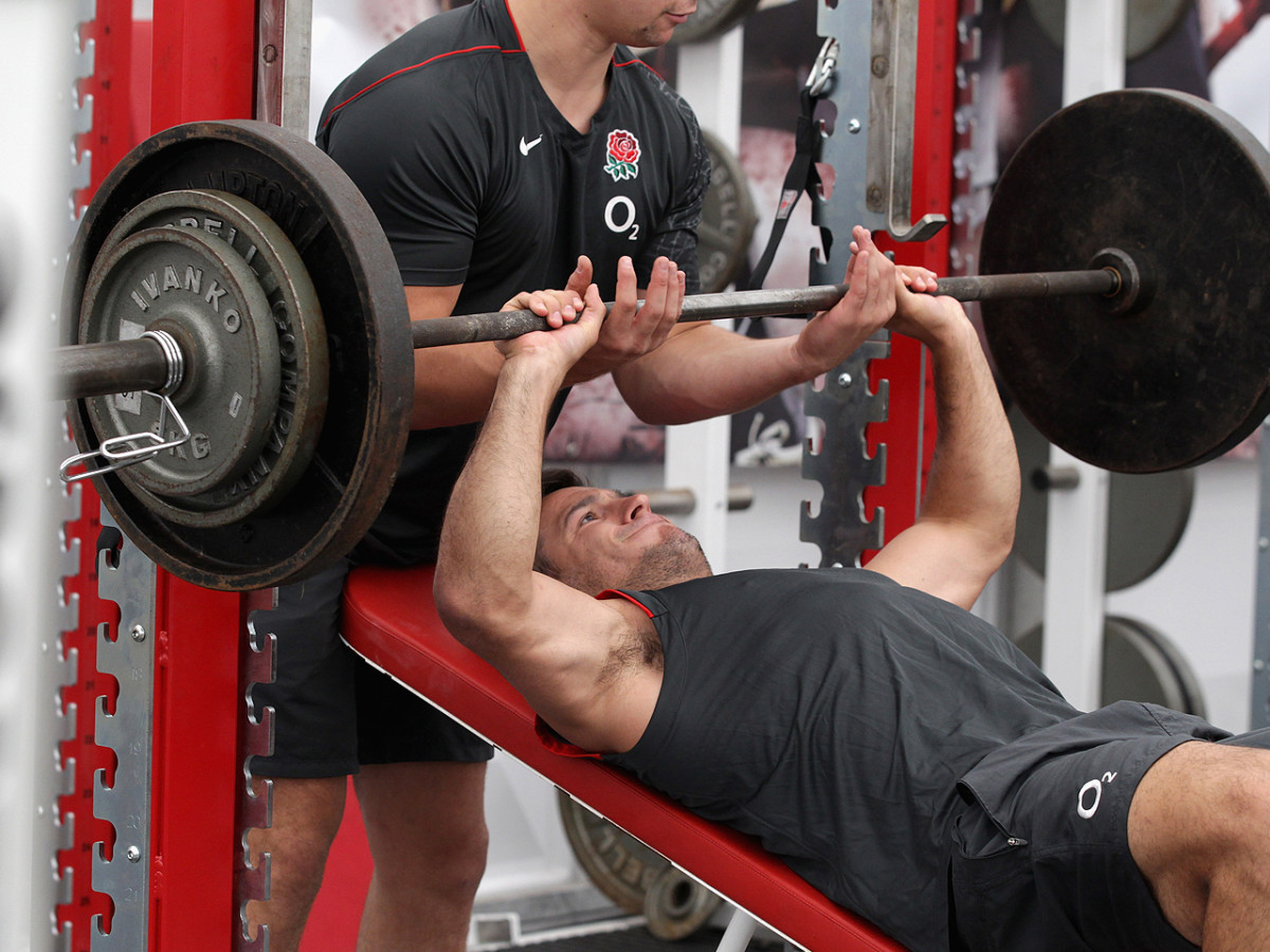 14 secrets of people who never get exercise injuries - Men's Fitness