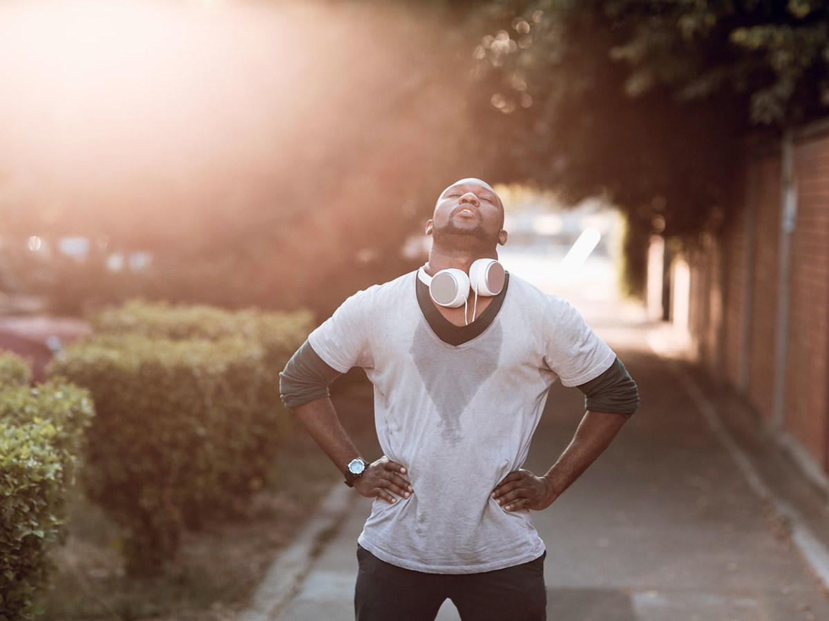 How to Prevent Heat Exhaustion During Workouts - Men's Fitness