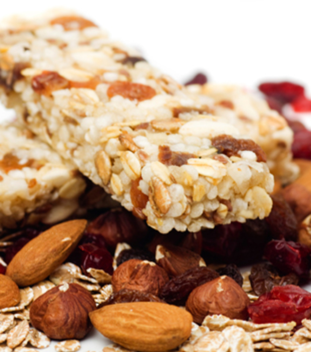 Do You Need to Snack During Workouts? - Men's Fitness