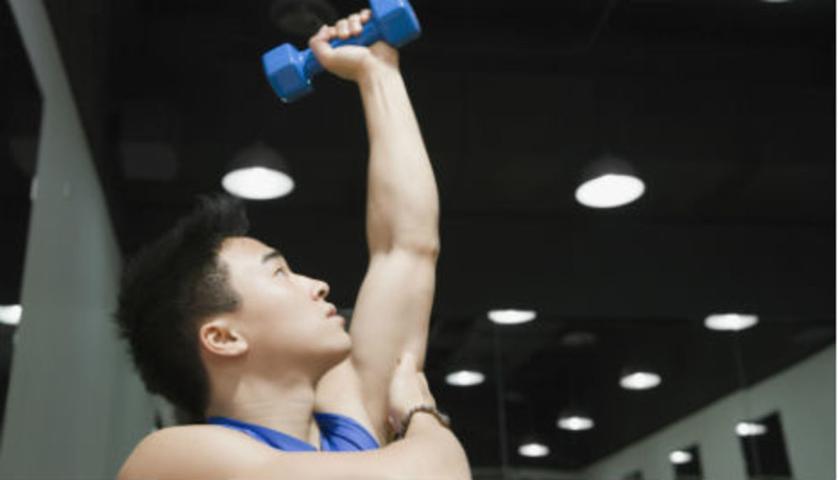 Why it Pays to Strengthen Your Weak Side - Men's Fitness