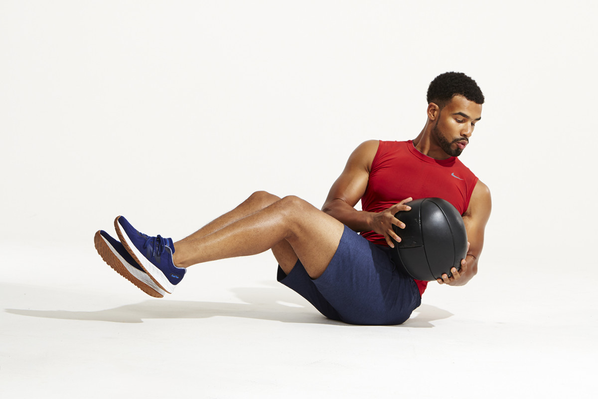 Medicine Ball Core Exercises to Strengthen & Sculpt Your Abs - Men's ...
