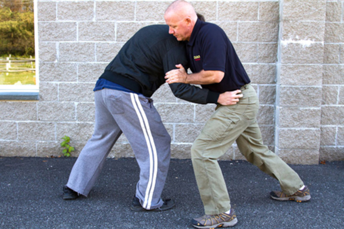 How to Win a Fight - Men's Fitness