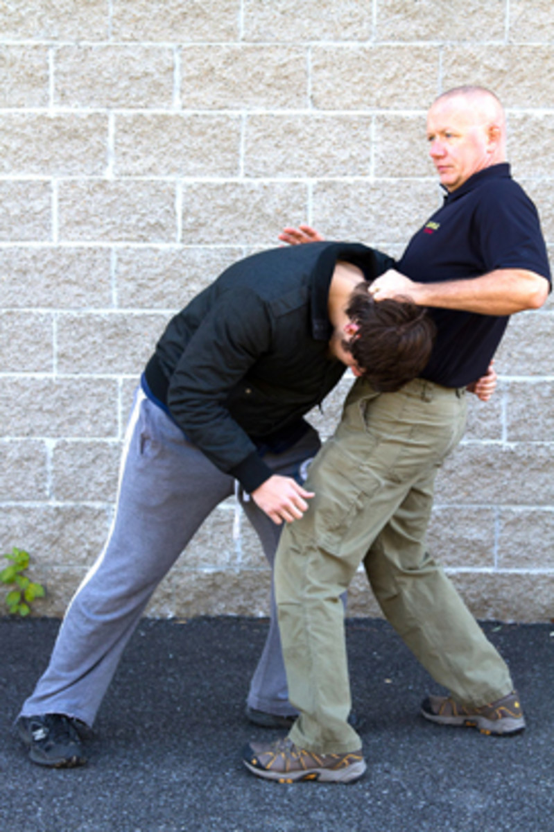 How to Win a Fight - Men's Fitness