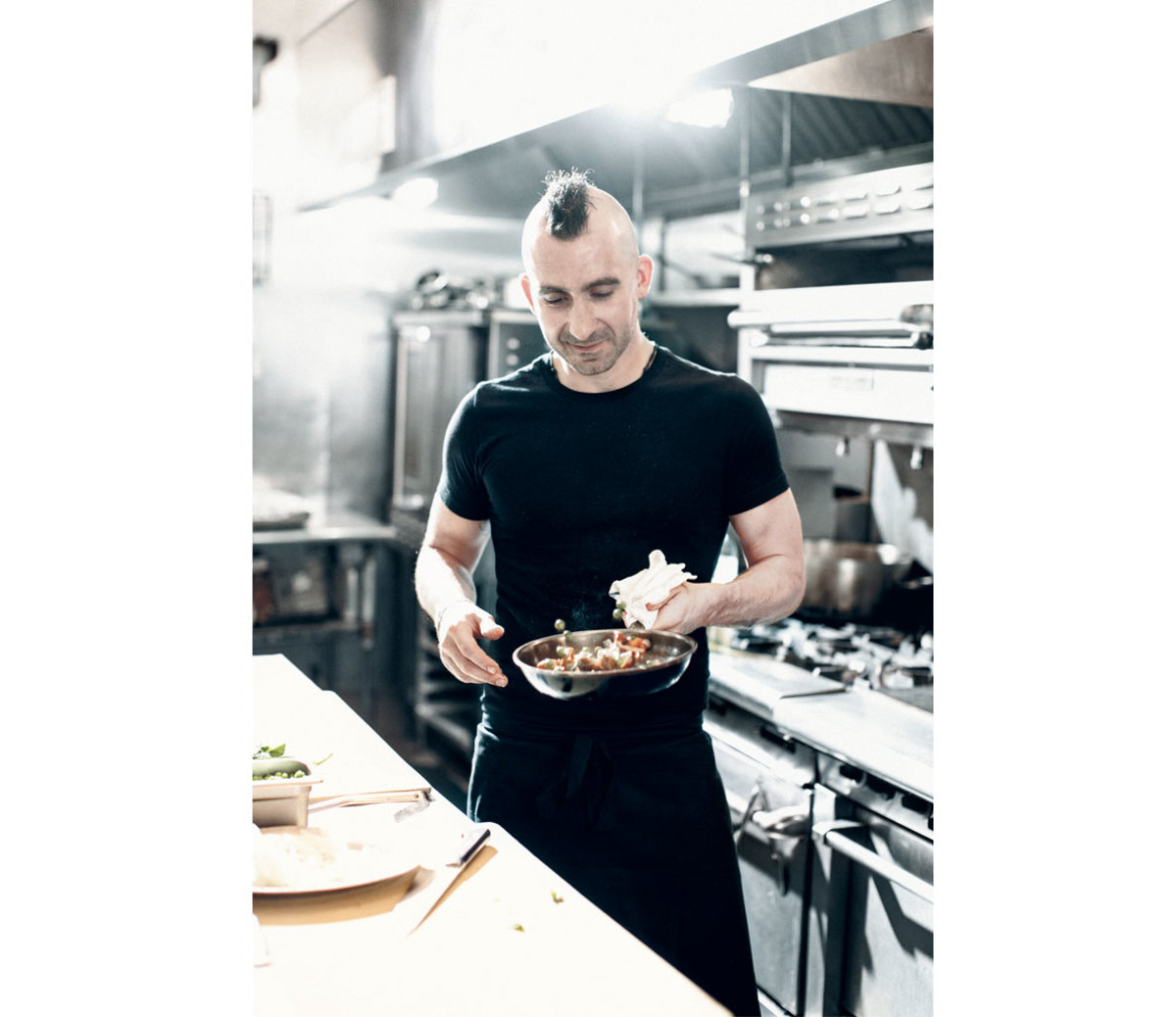 Healthy Eating: Secrets of A Well-Shredded Chef - Men's Fitness