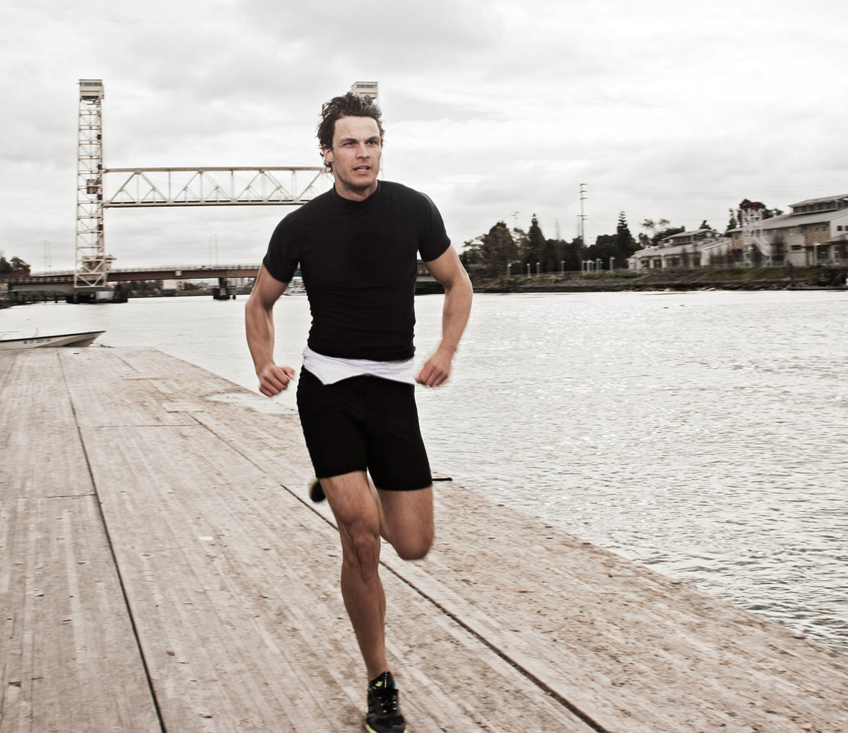 Does Compression Clothing Actually Work? - Men's Fitness