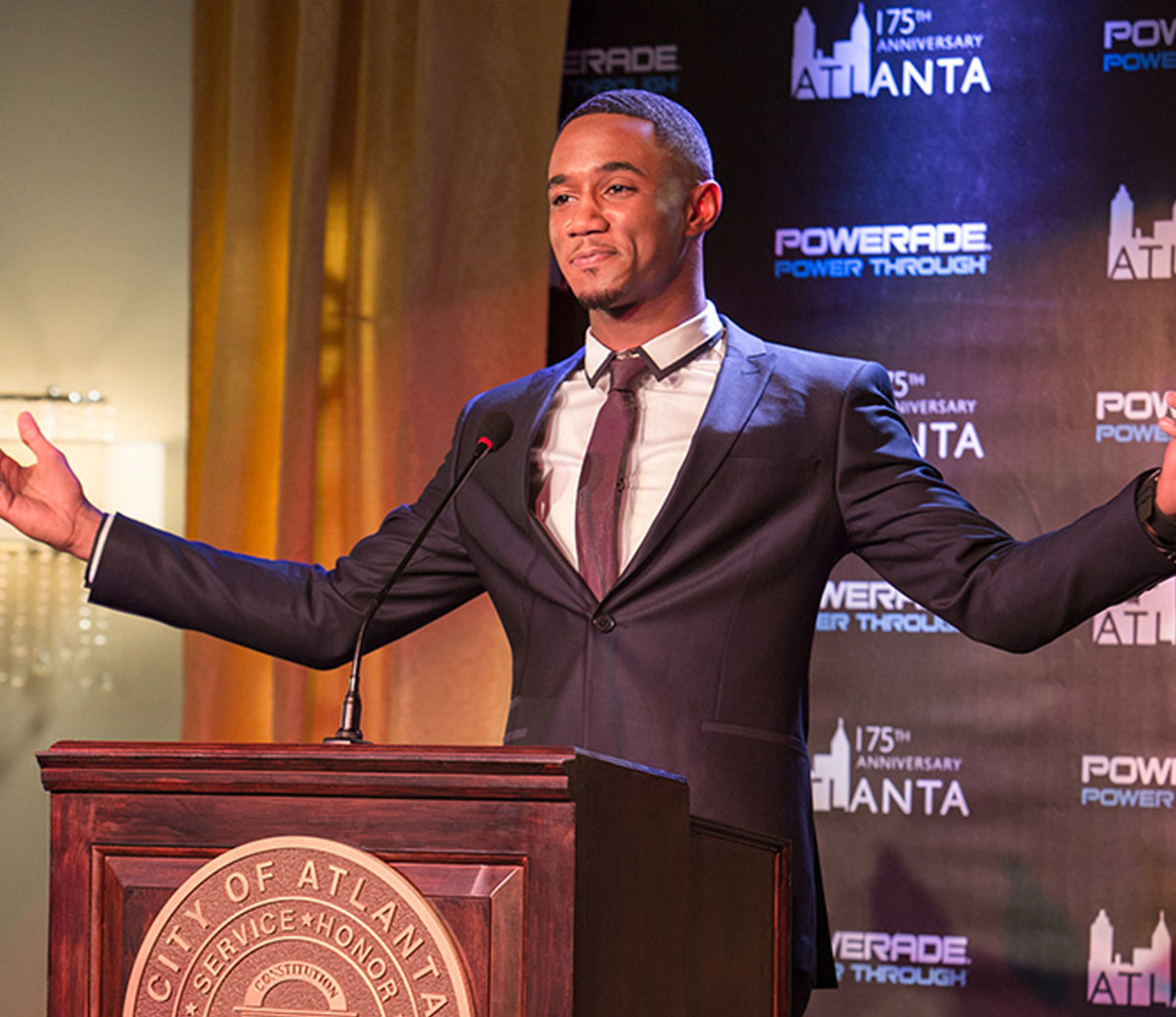 This is How Jessie T. Usher Gained 20 Pounds for "Survivor's Remorse ...