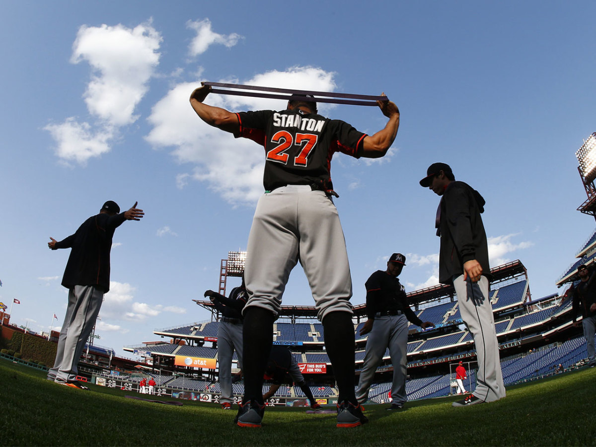 10 ways to train like a professional athlete - Men's Fitness