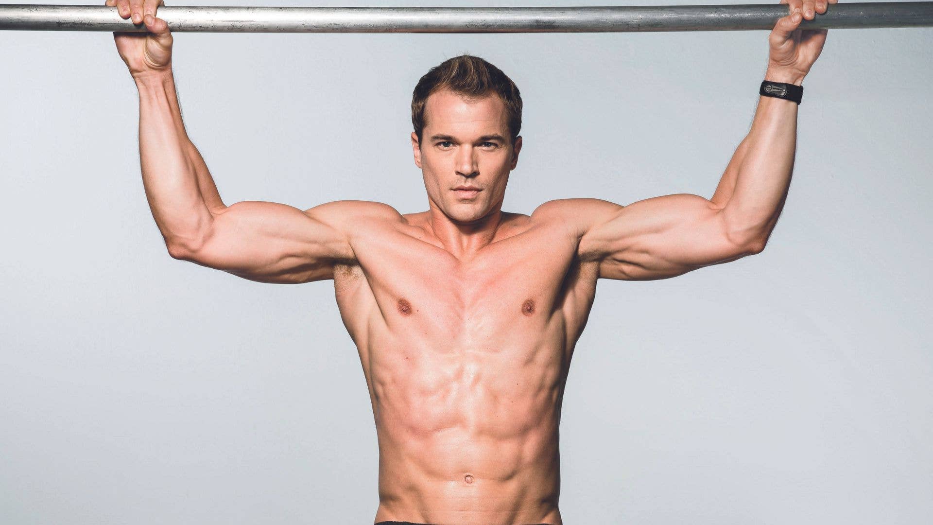 2-Part Workout Plan to Work on Your V Taper - Men's Fitness