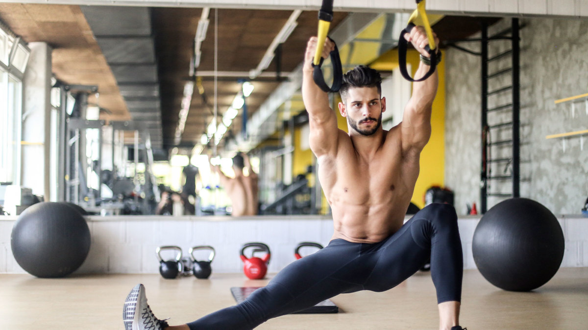 Best TRX Workout to Build Muscle With Just Your Bodyweight - Men's Fitness