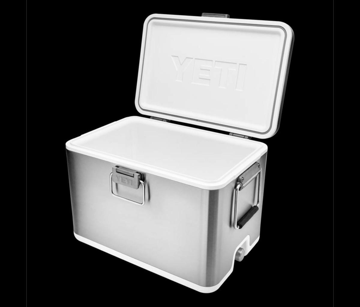 The Best Gifts for the Man That Has Everything - Men's Fitness