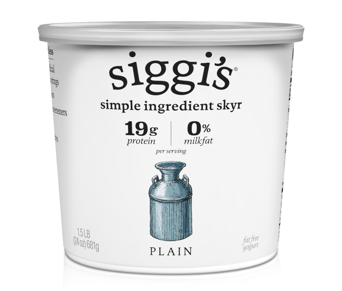 The 9 Best High-Protein Yogurts, According to Dietitians - Men's Fitness