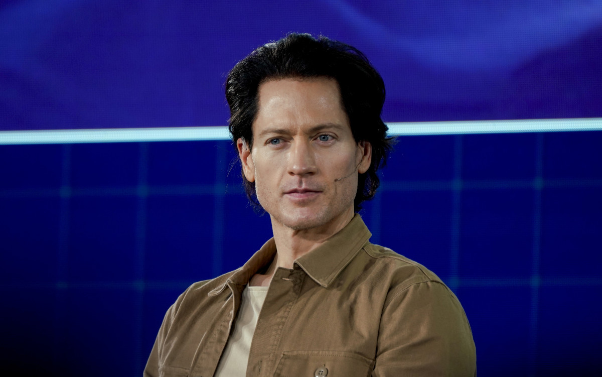 Famous Biohacker Takes Ketamine and Tracks His Brain. The Results ...