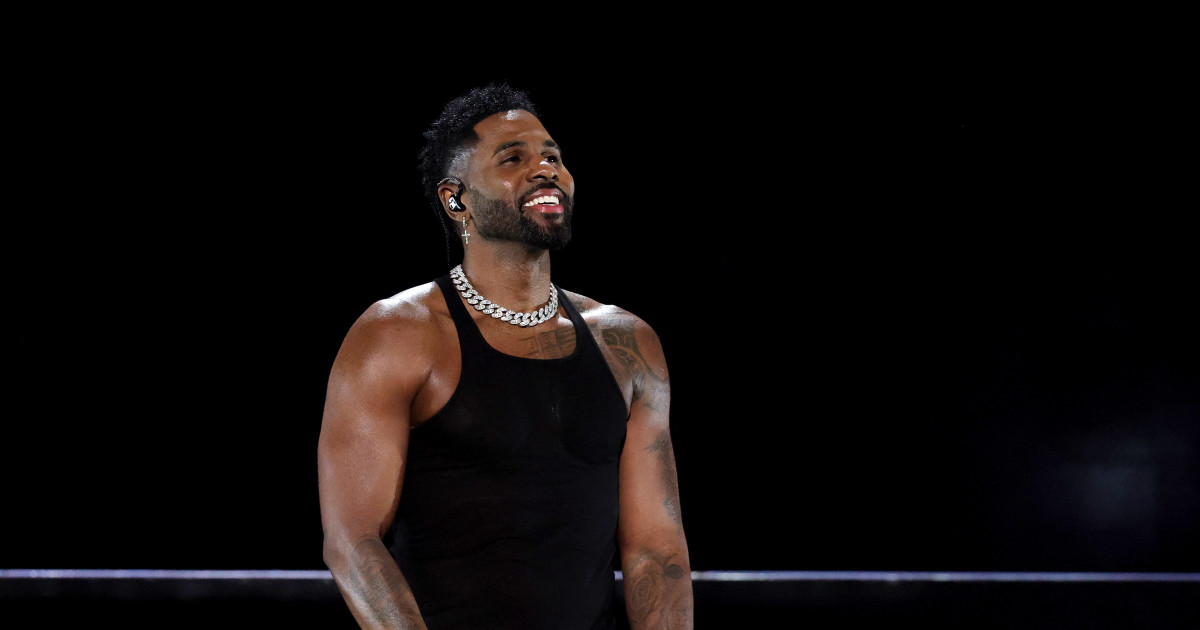 Jason Derulo Shares His Quick Vacation Workout Routine - Men's Fitness
