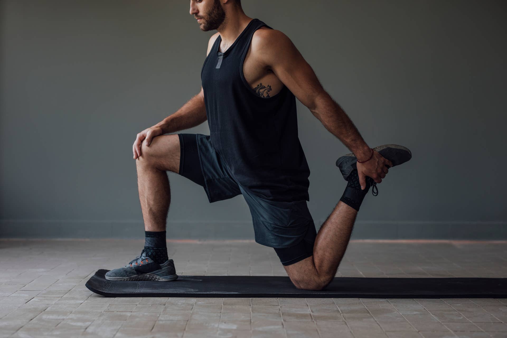 Natural Bodybuilders Share Their Favorite Glute Builders - Men's Fitness