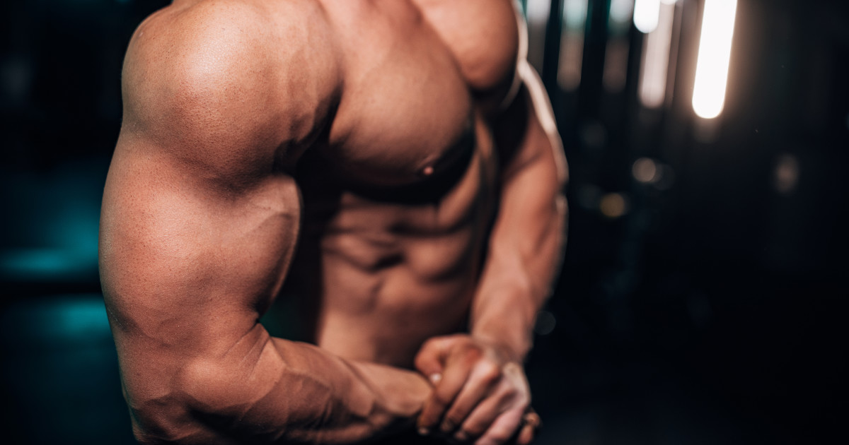 Four-Move Tricep Workout to Build Bigger Arms - Men's Fitness