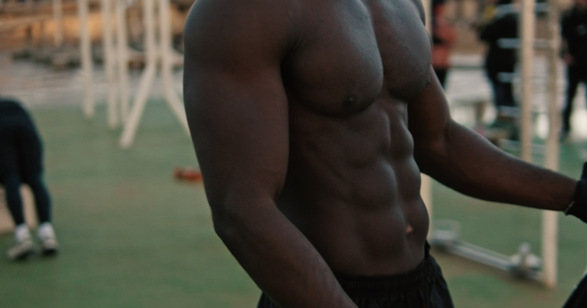 Dorian Yates Shares His Simple Abs Workout Routine - Men's Fitness