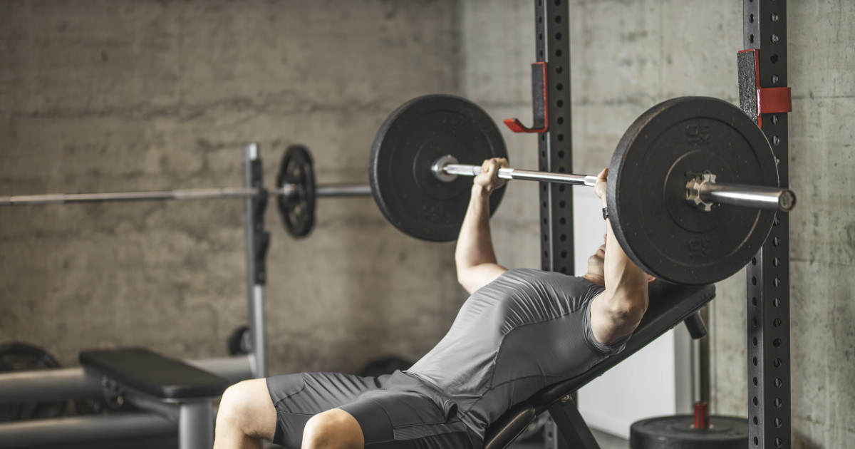 The Best Upper Chest Workout, Exercises, & Bodybuilder Tips - Men's Fitness