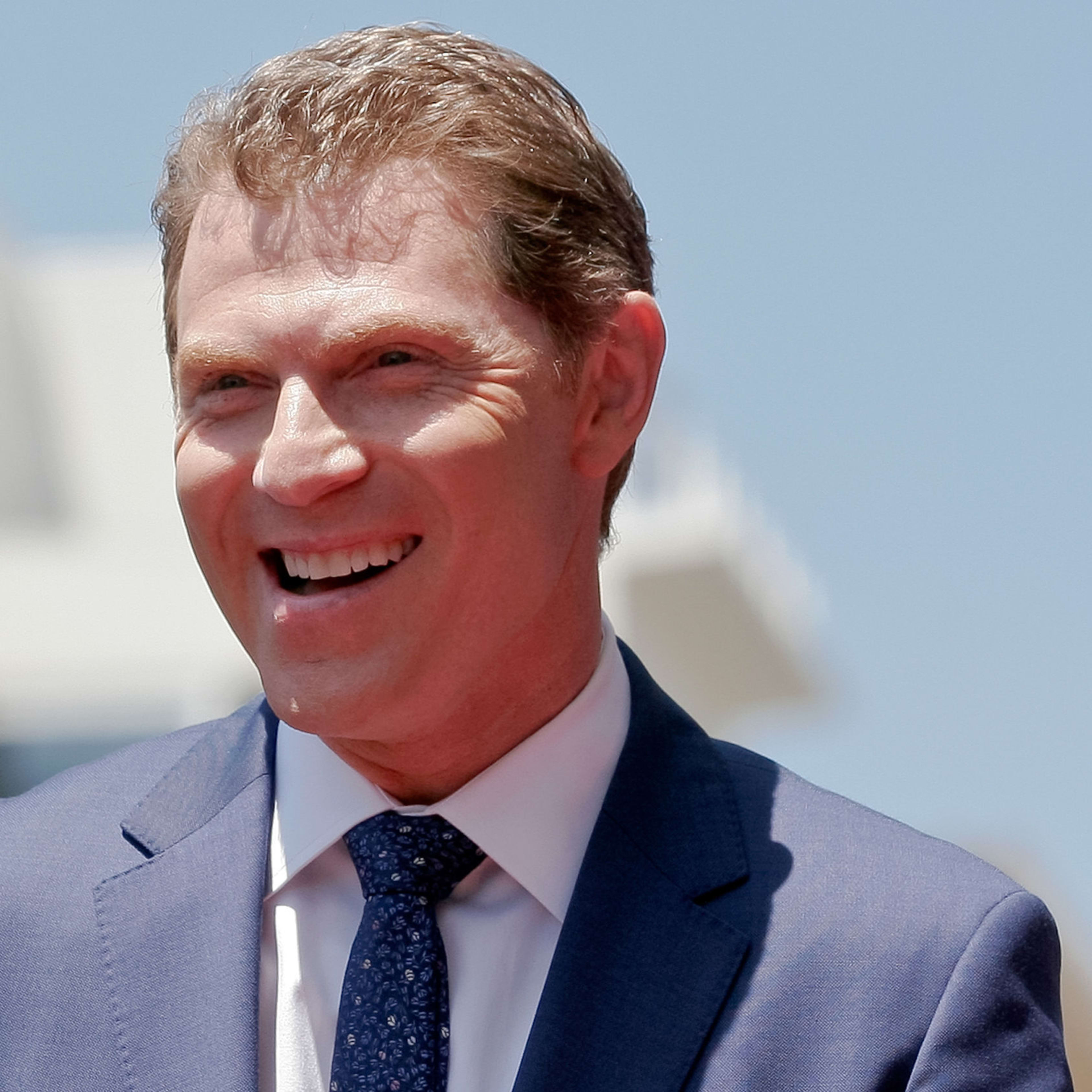 12 Full-Body, Muscle-Building Exercises that Use Sliders