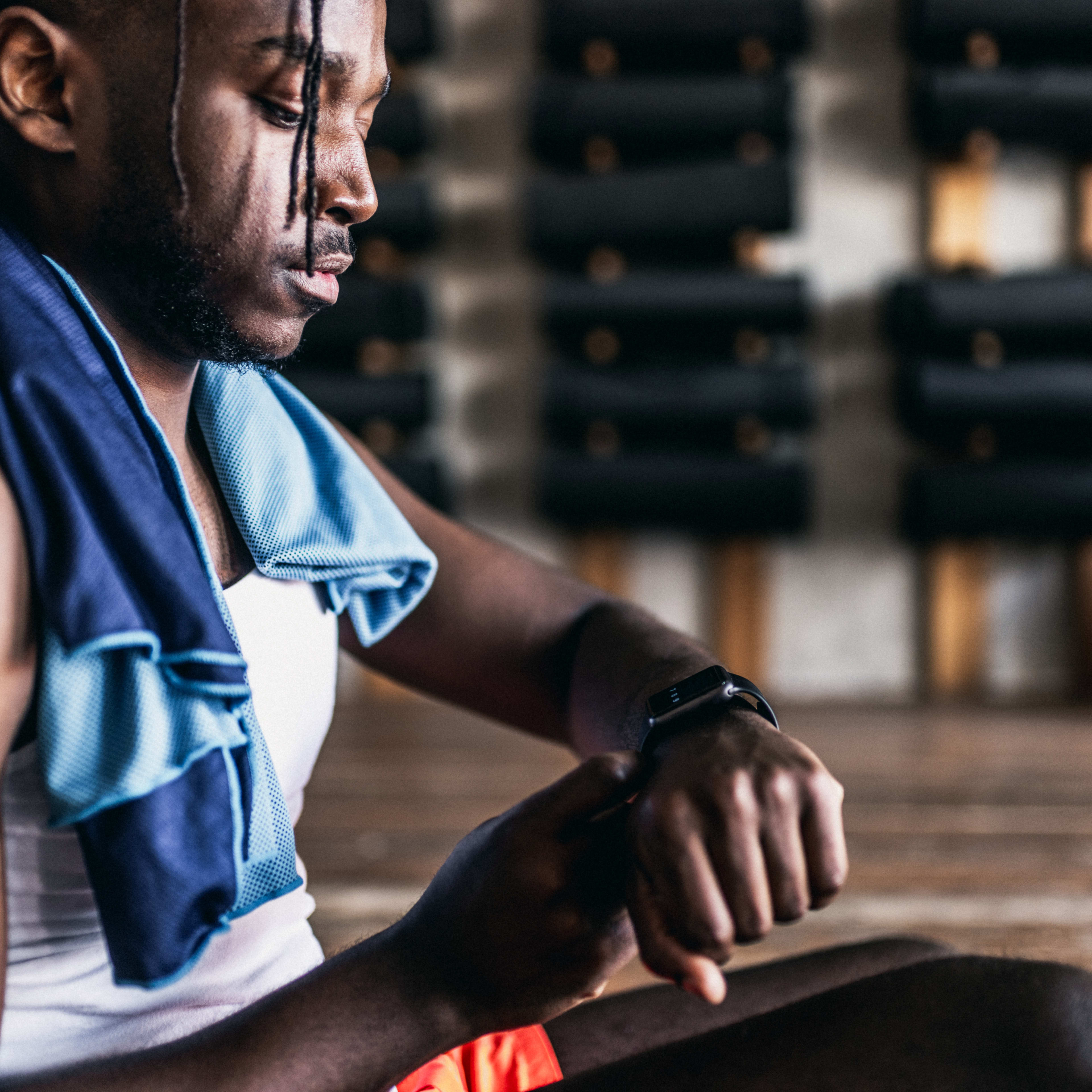 Jeff Cavaliere's Simple At-Home Exercise For Low Back Pain