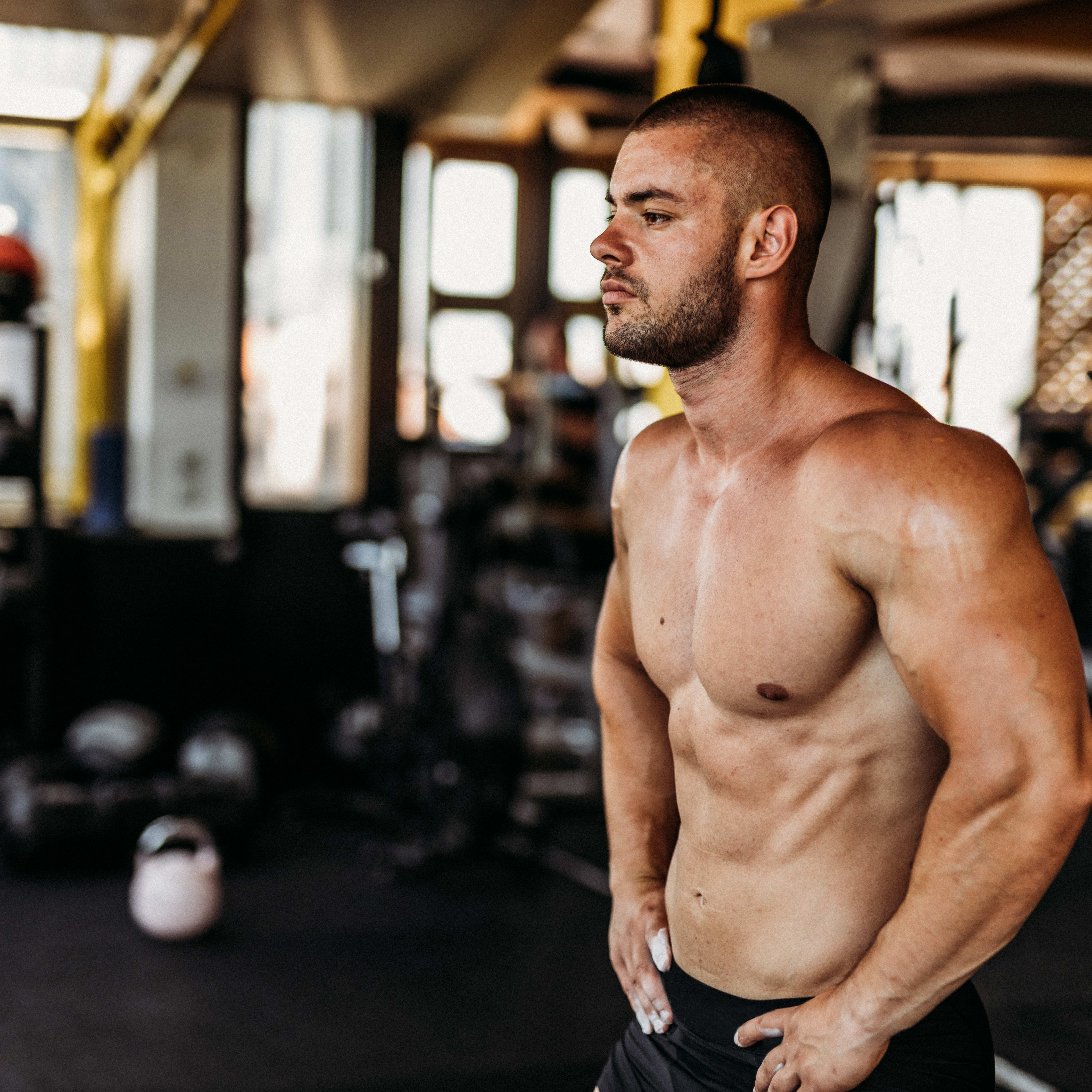 Jeff Nippard Ranks His Favorite Rear Delt Exercises - Men's Fitness