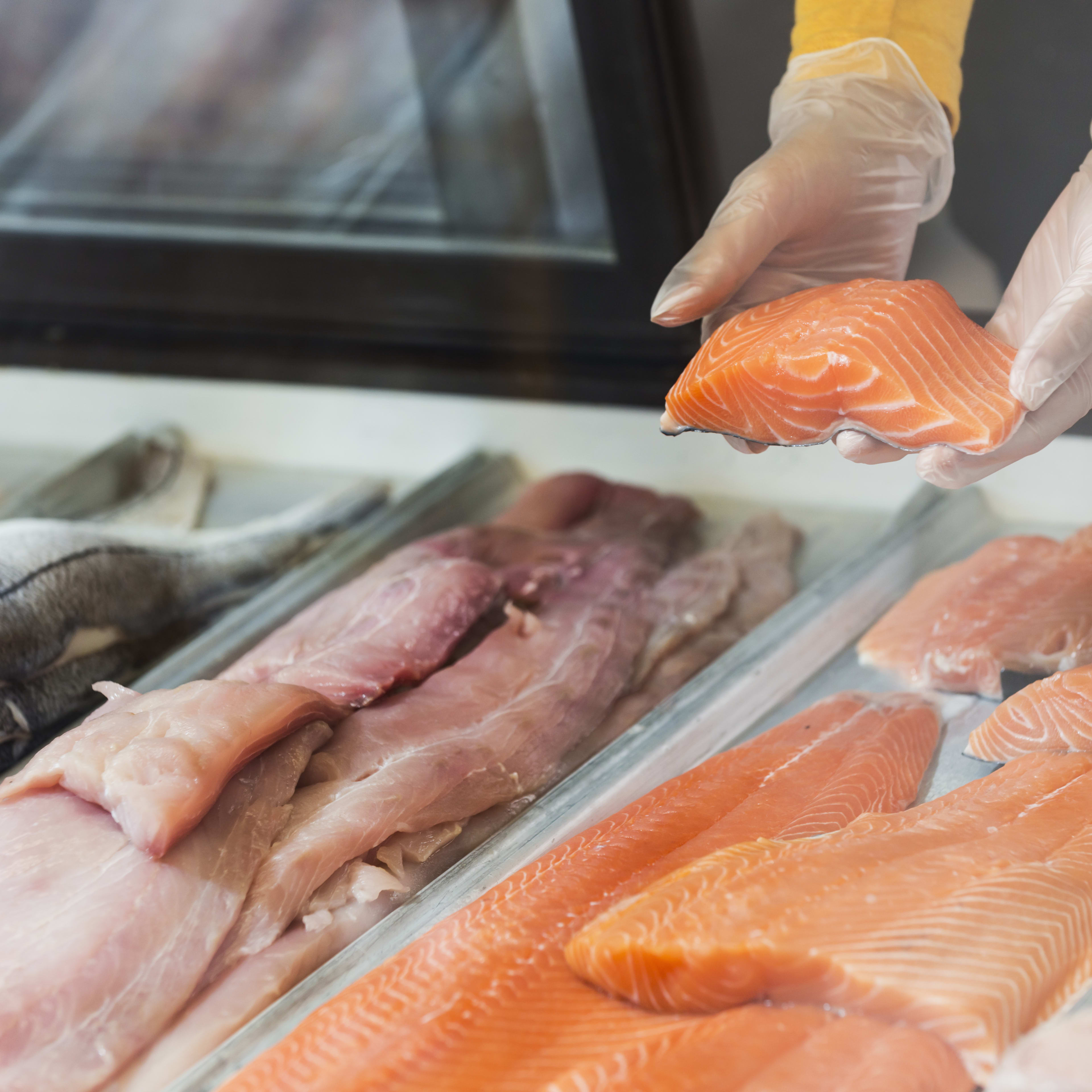 What Are Clubbells and How Do You Work Out With Them? - Men's Fitness