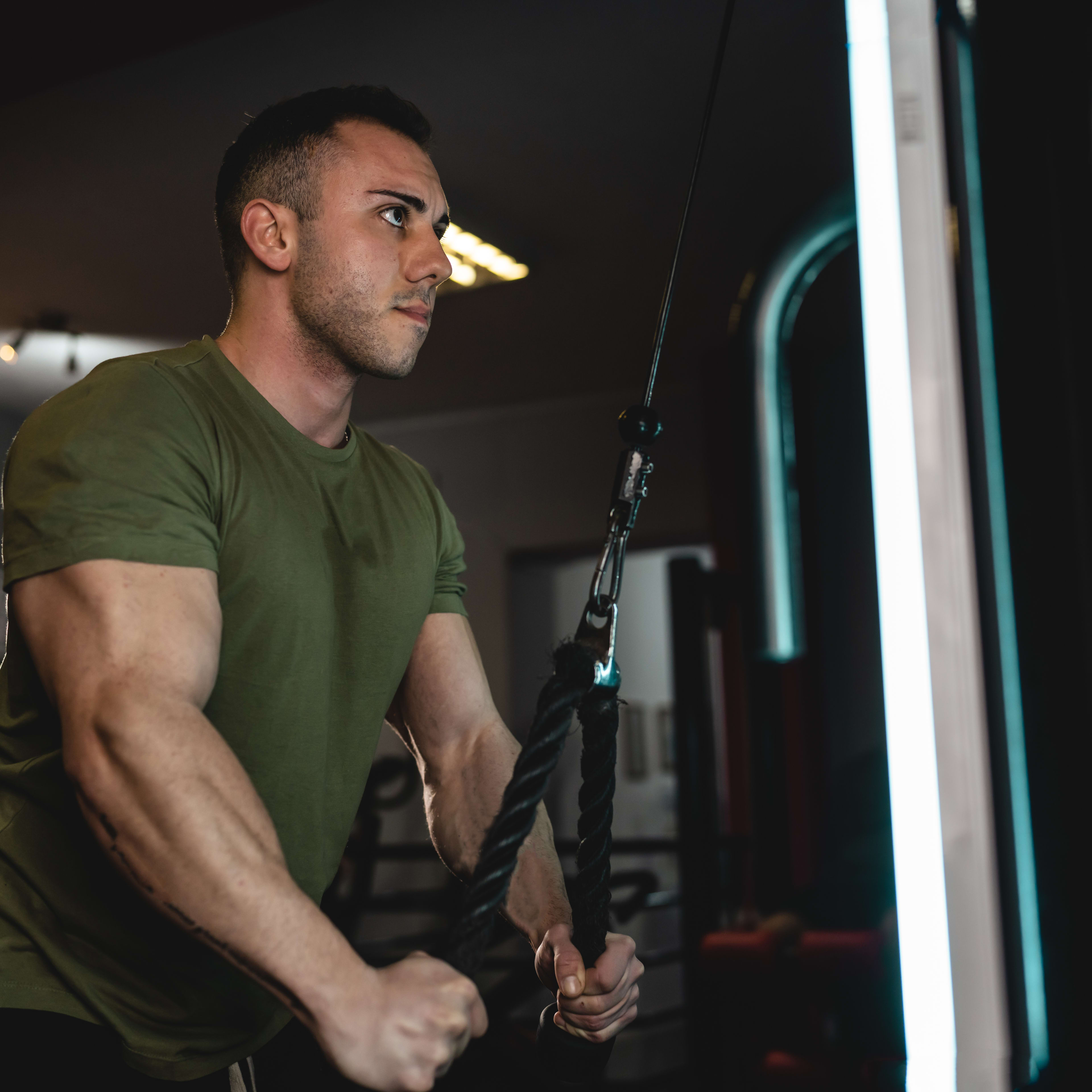 The Best—and Worst—Exercises for Tricep Gains - Men's Fitness