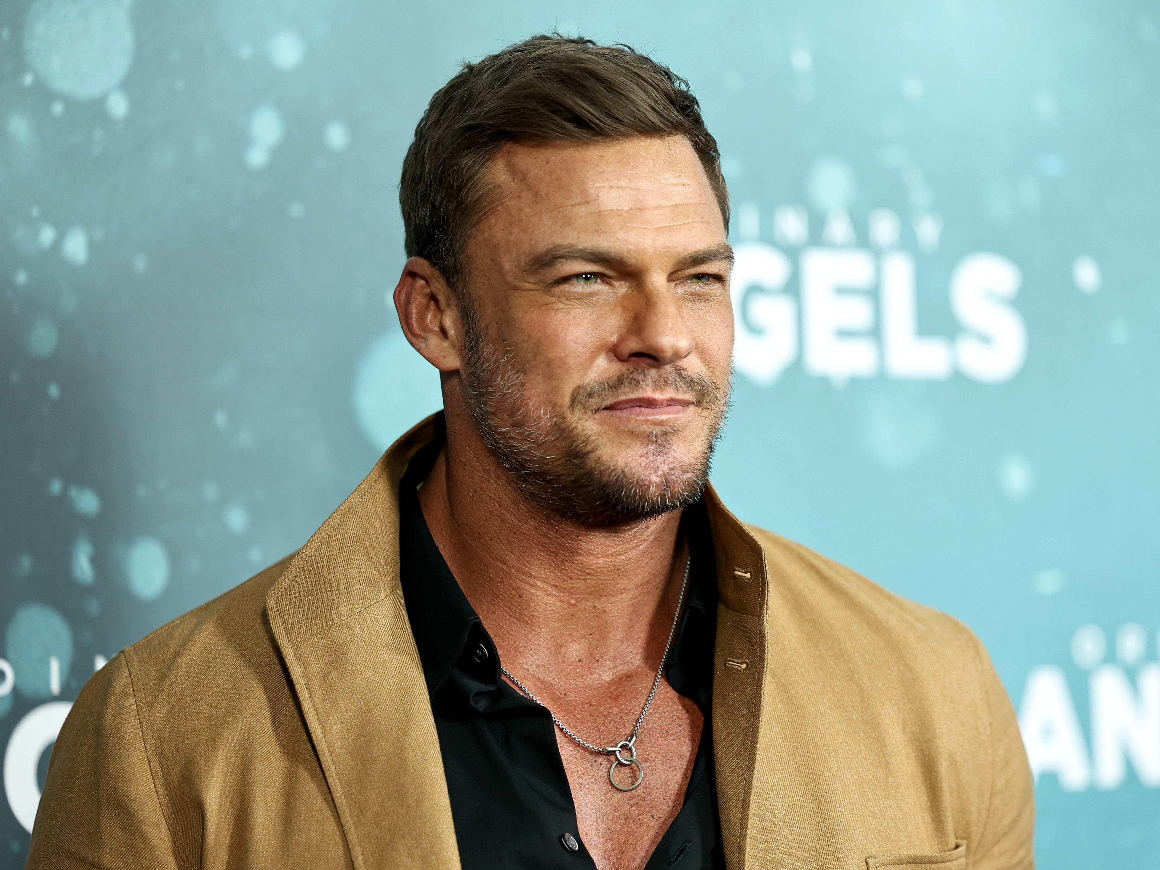 Alan Ritchson Debuts a Rugged New Look for 'Motor City' - Men's Fitness