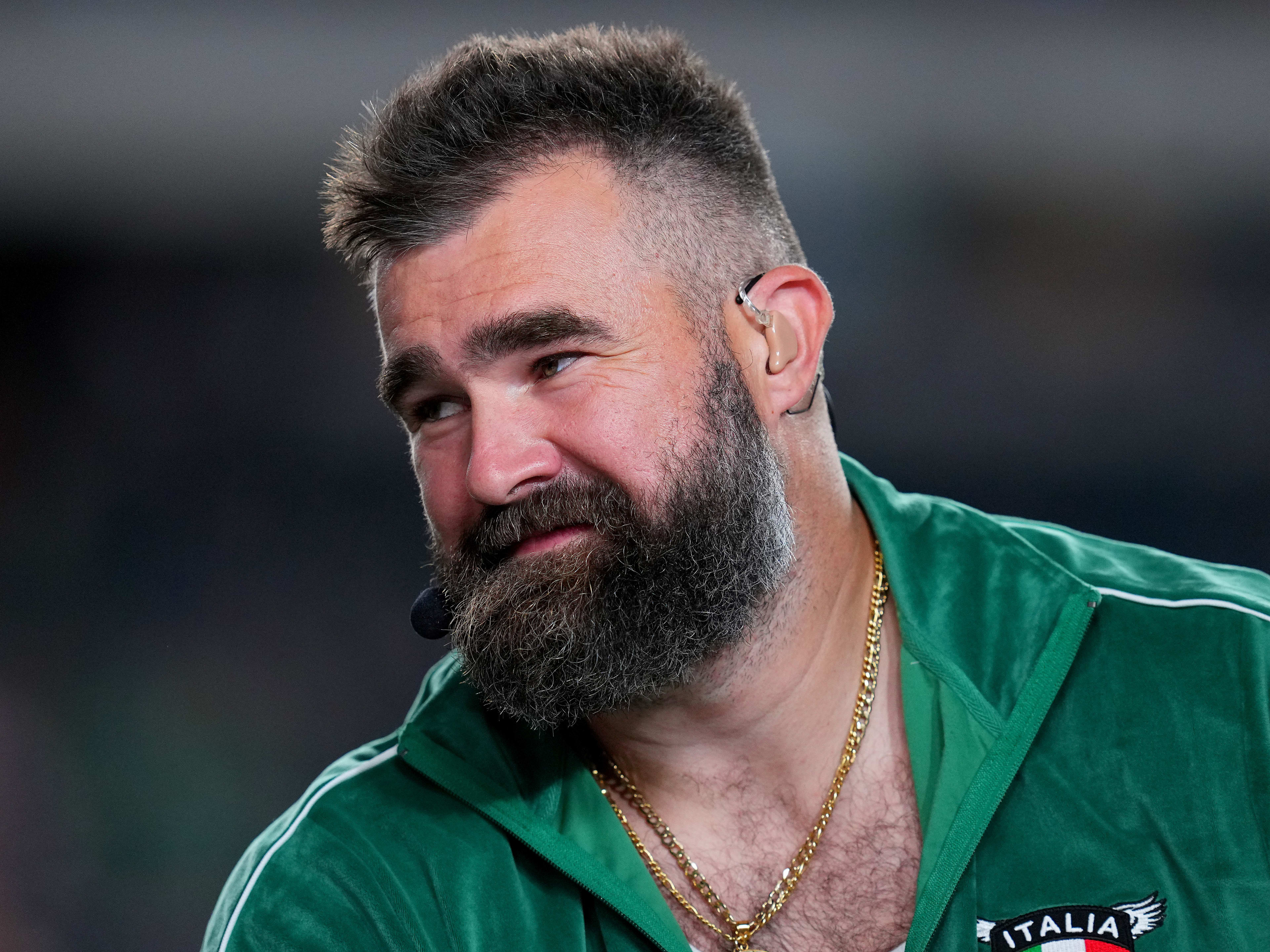 Why Jason Kelce Struggles to Finish Reps in the Gym - Men's Fitness