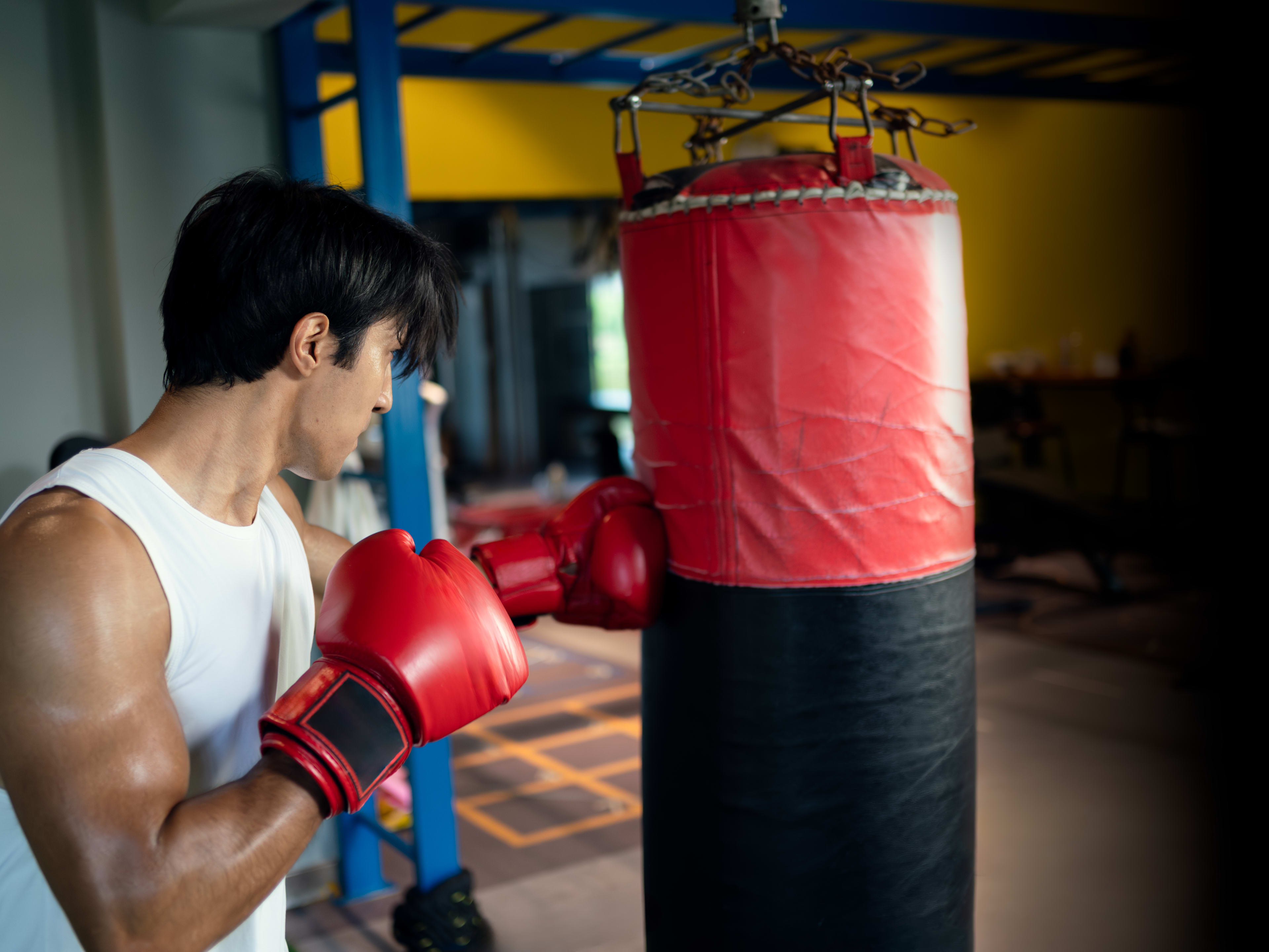 Boxers Rely on Jumping Rope to Melt Fat and Boost Stamina - Men's Fitness
