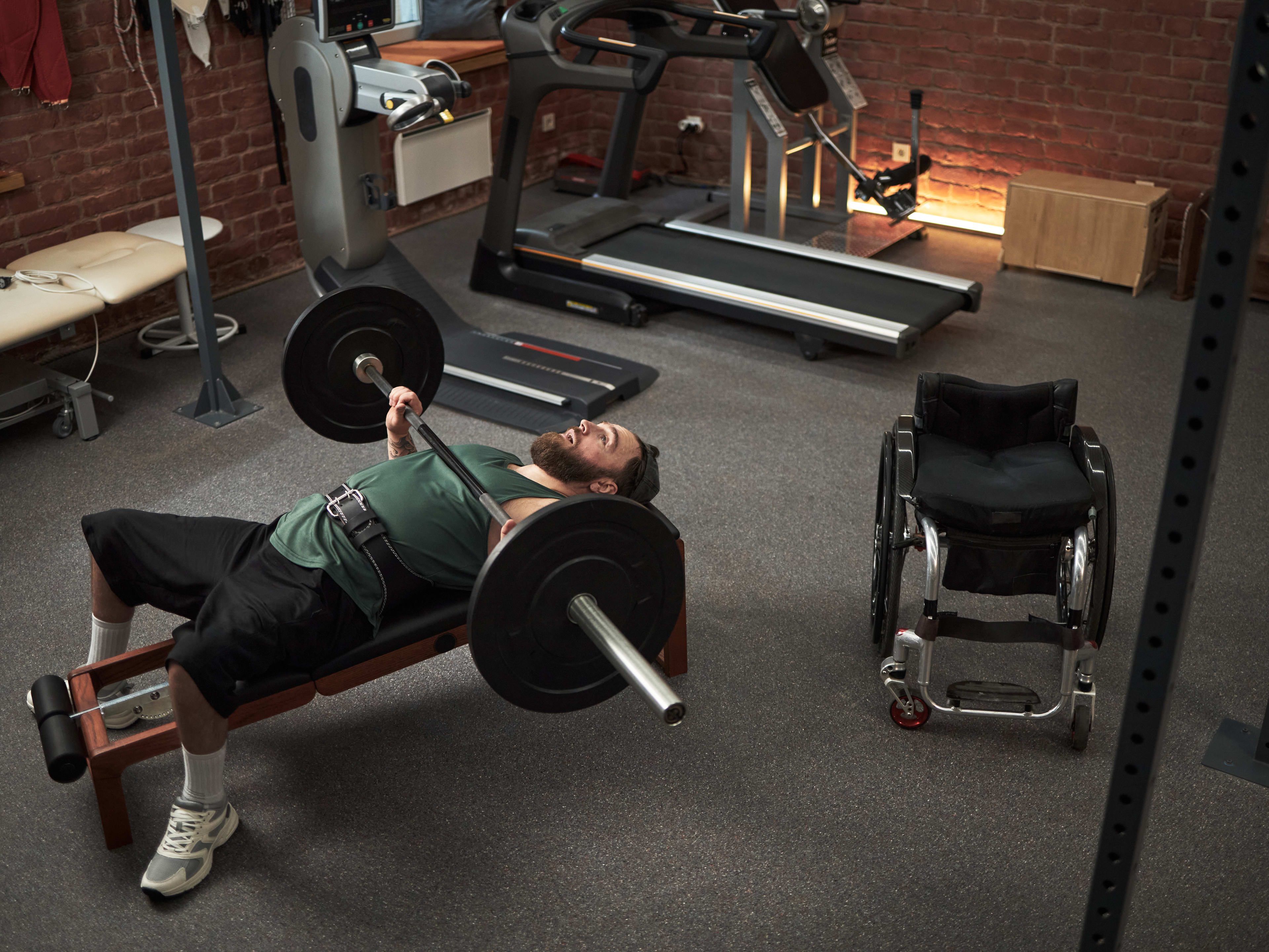 Mike Israetel Shares a Bench Press Technique for Big Lifts - Men's Fitness