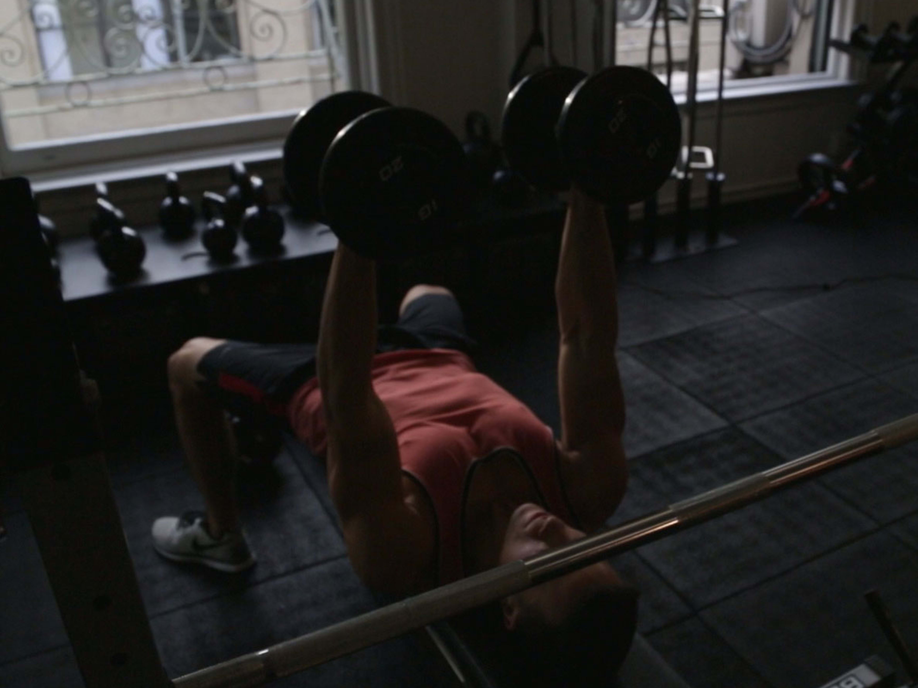 The Muscle-building Standards: Build a Big Chest - Men's Fitness