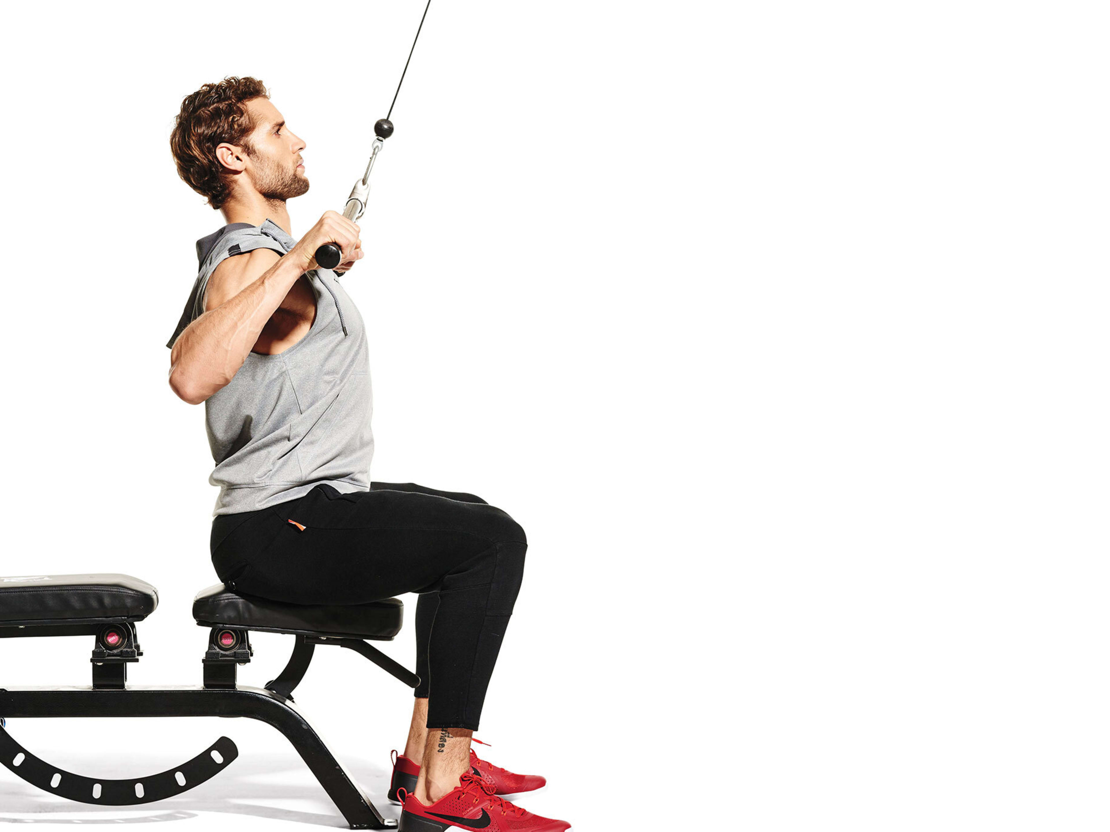 Video: How to Do a Lat Pulldown With Proper Form | Men's Journal - Men ...