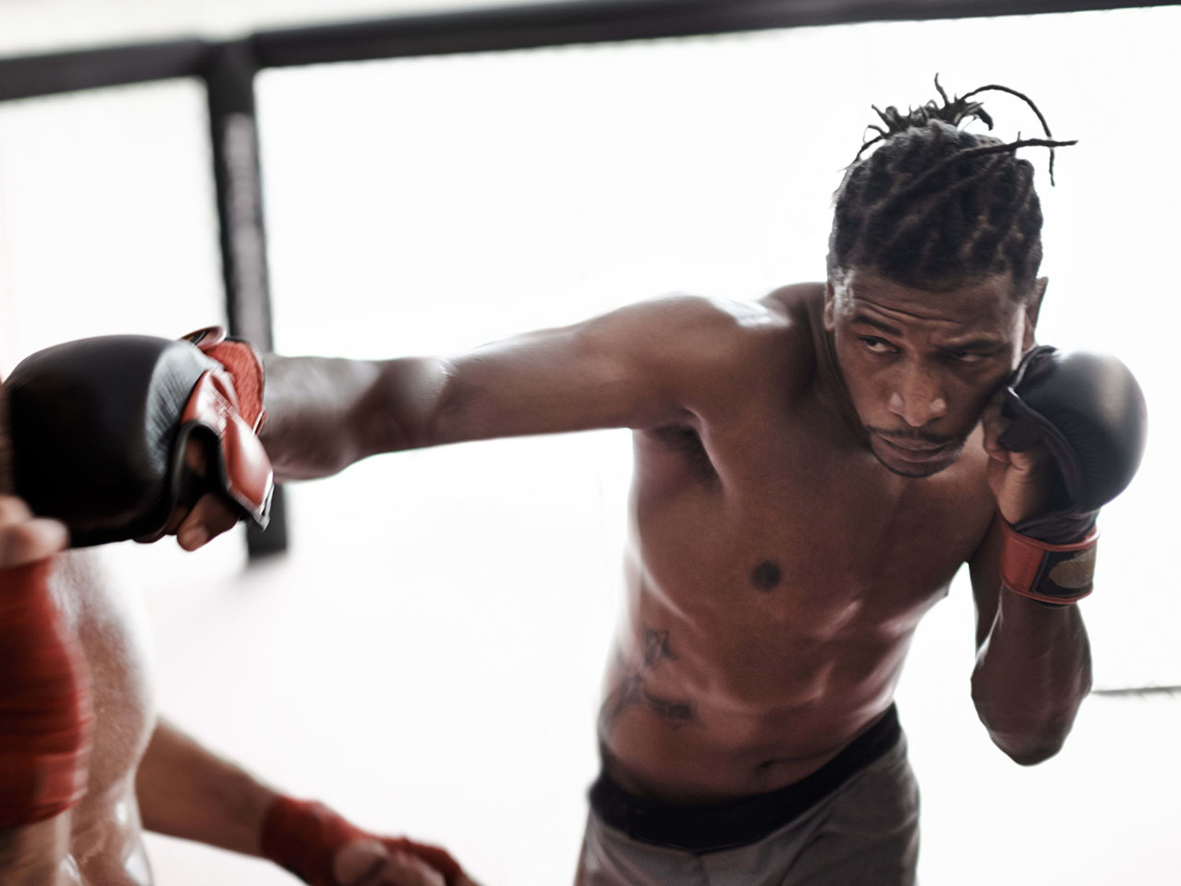 MMA Body: Full-throttle Barbell Routine - Men's Fitness