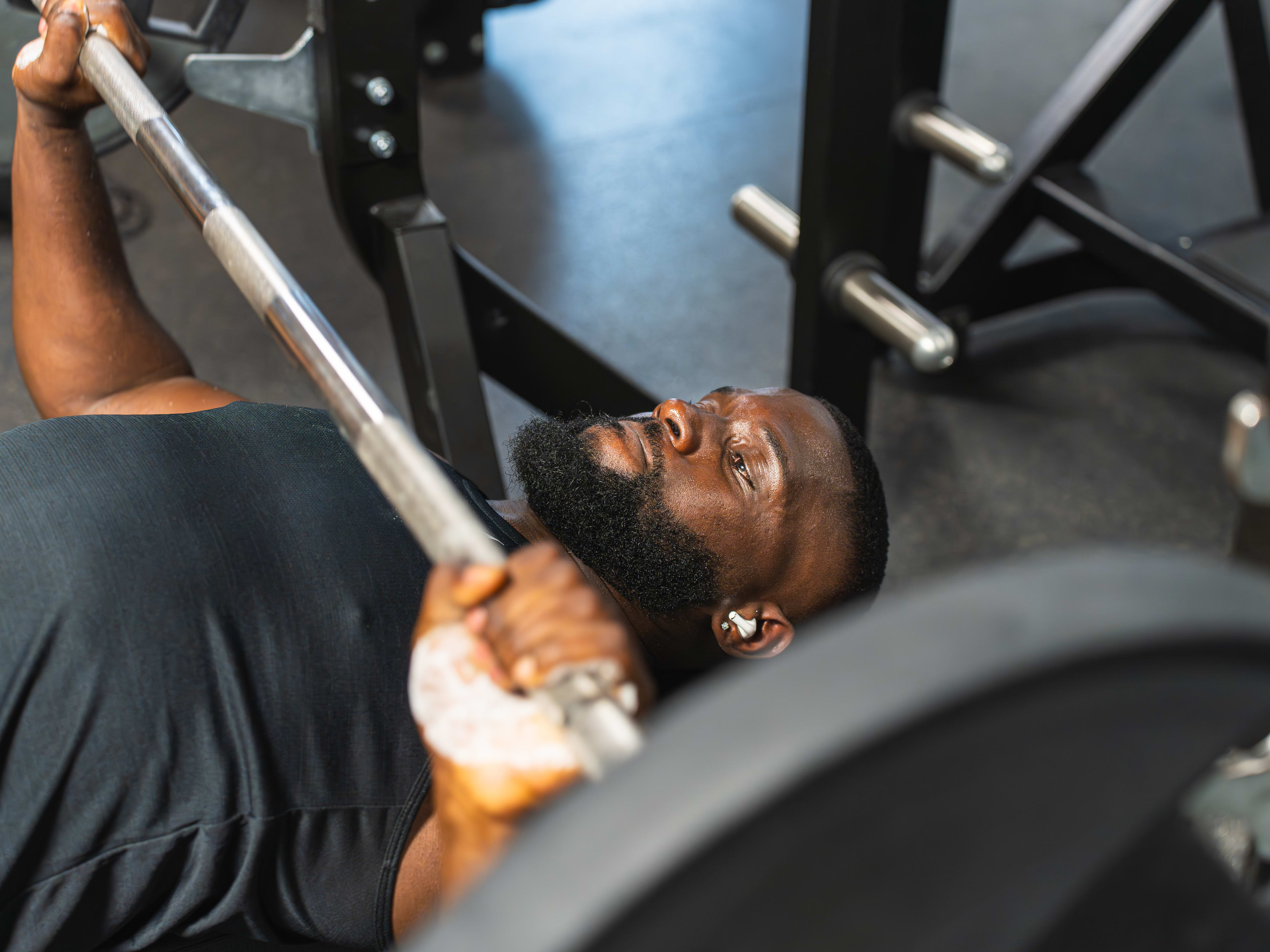 6 Bench Press Variations to Build Chest Size and Strength - Men's Fitness