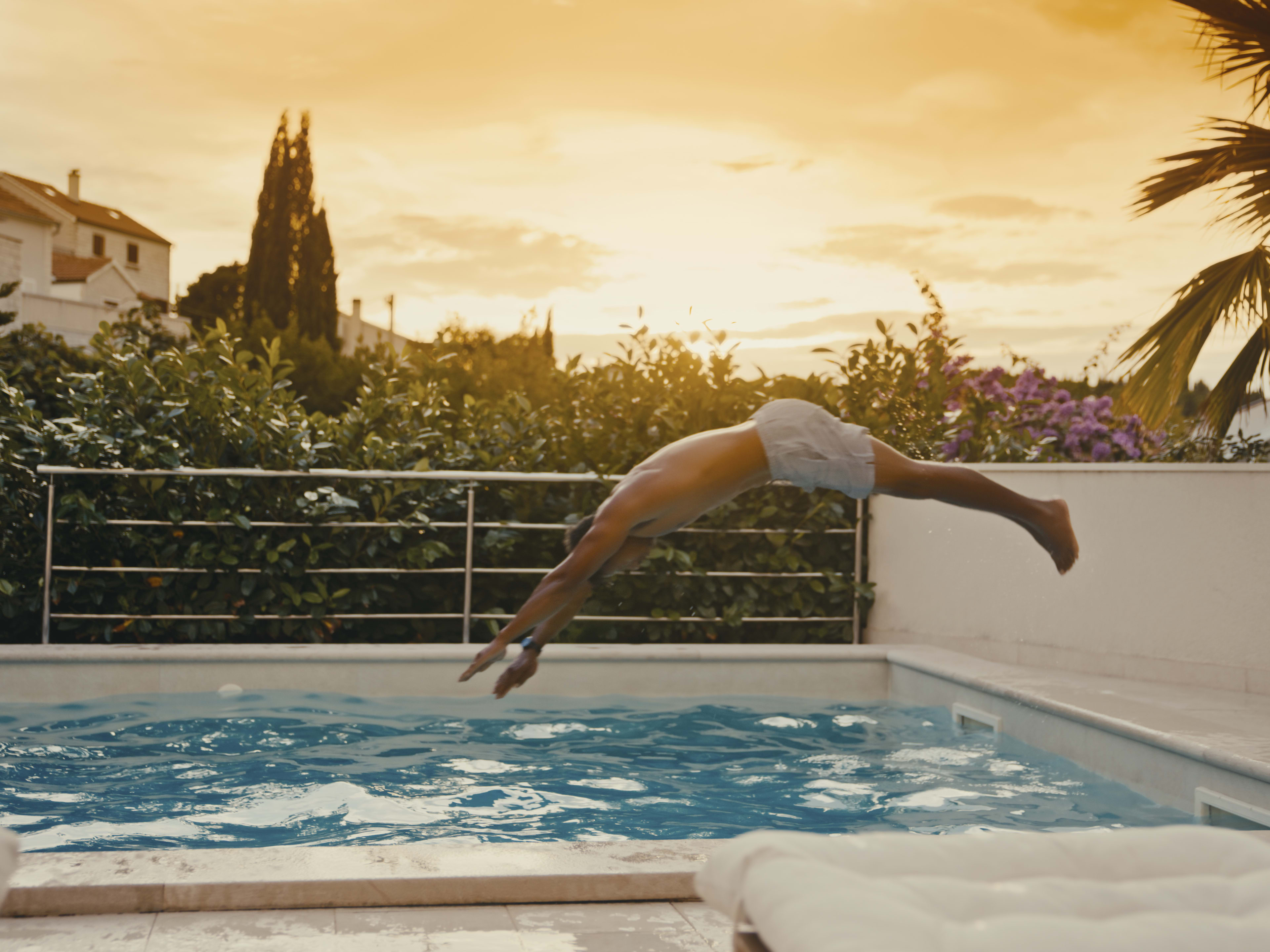 Mike Israetel Slams Ashton Hall's Viral Morning Routine - Men's Fitness