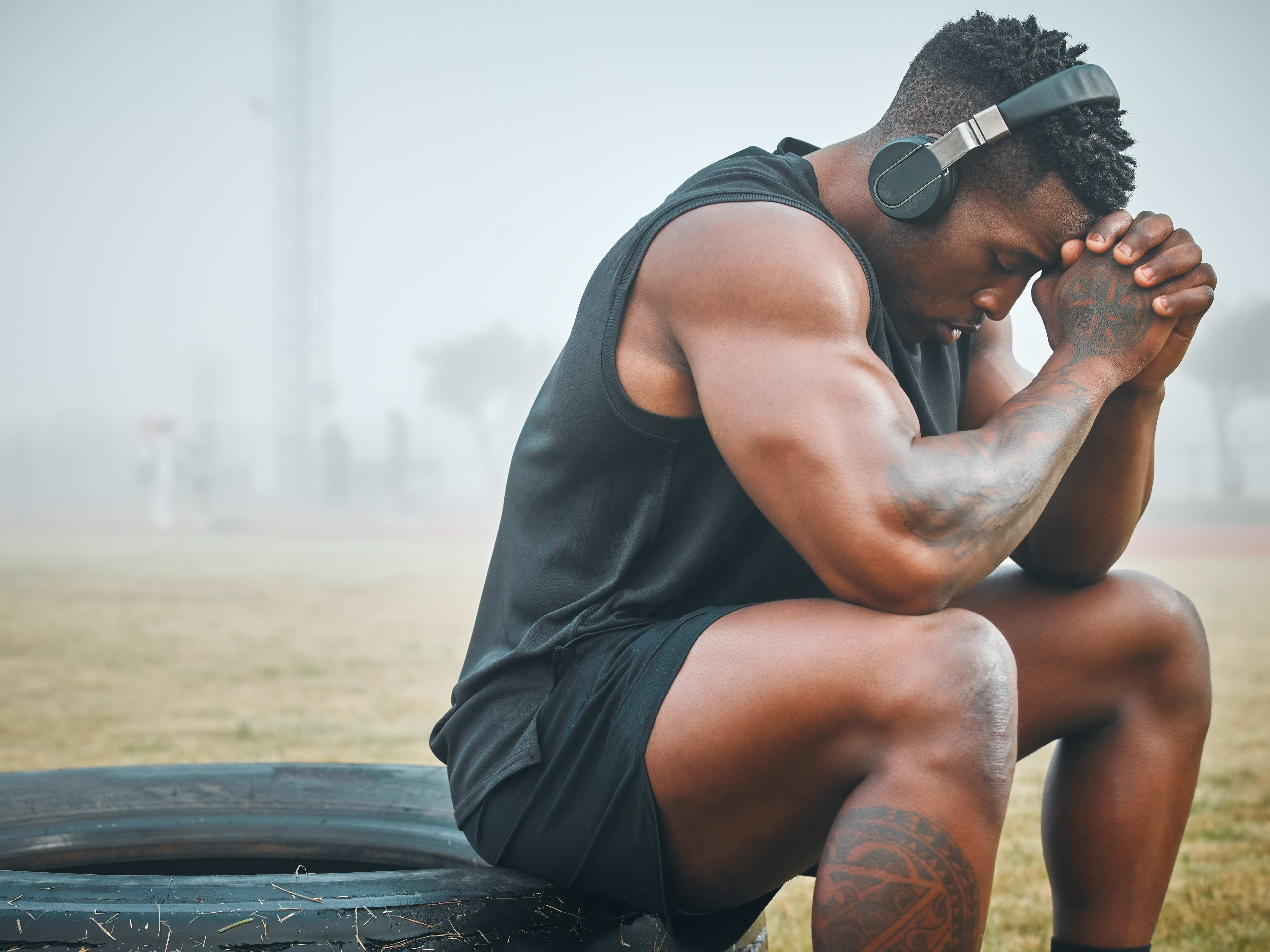 Exercise Scientist Mike Israetel Says Insufficient Sleep Causes Muscle ...