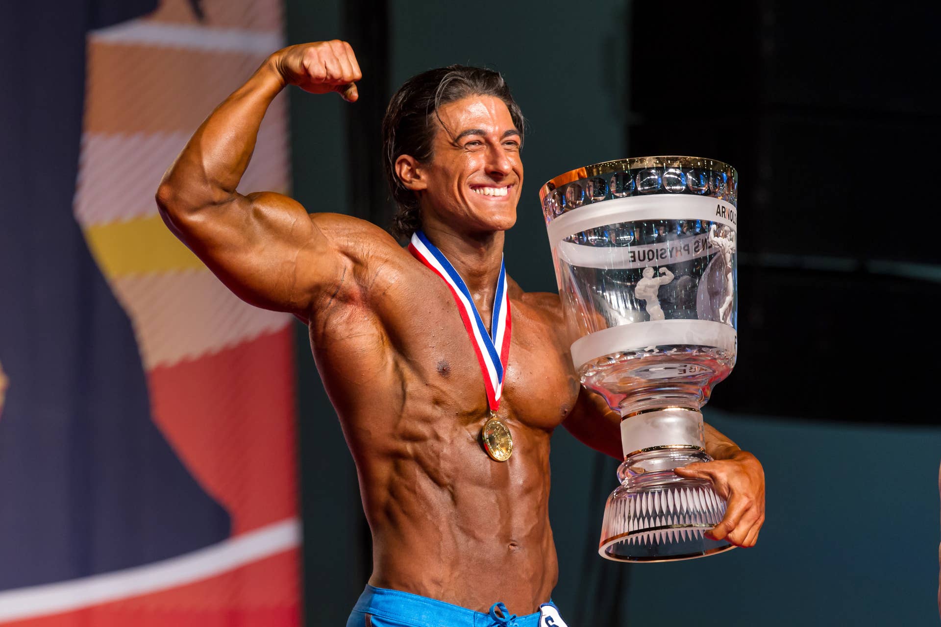 This Bodybuilder Shares His 4,000-Calorie Diet for Competition Prep ...