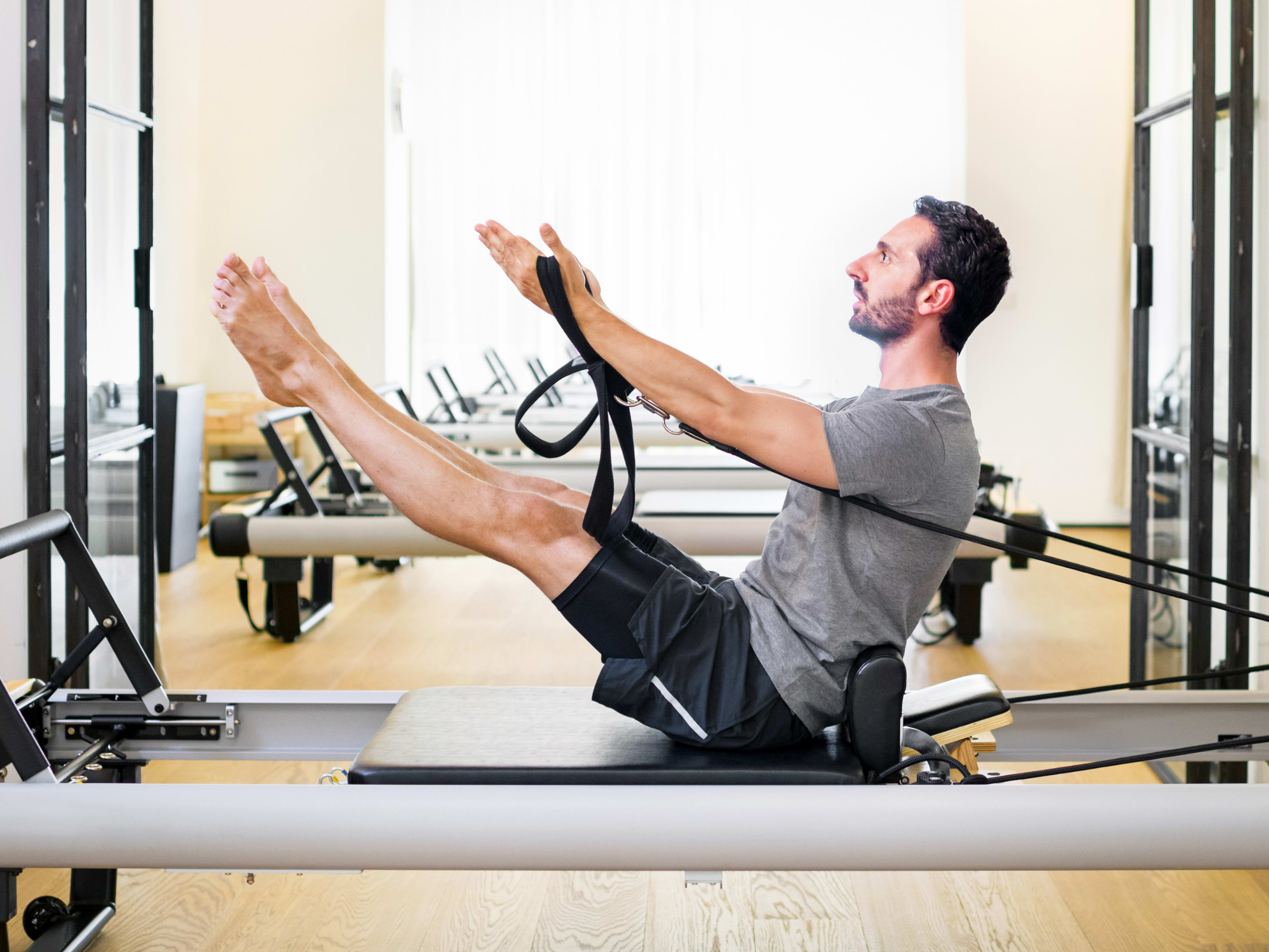 This Retired Bodybuilder Practices Pilates for One Hour Each Week - Men ...