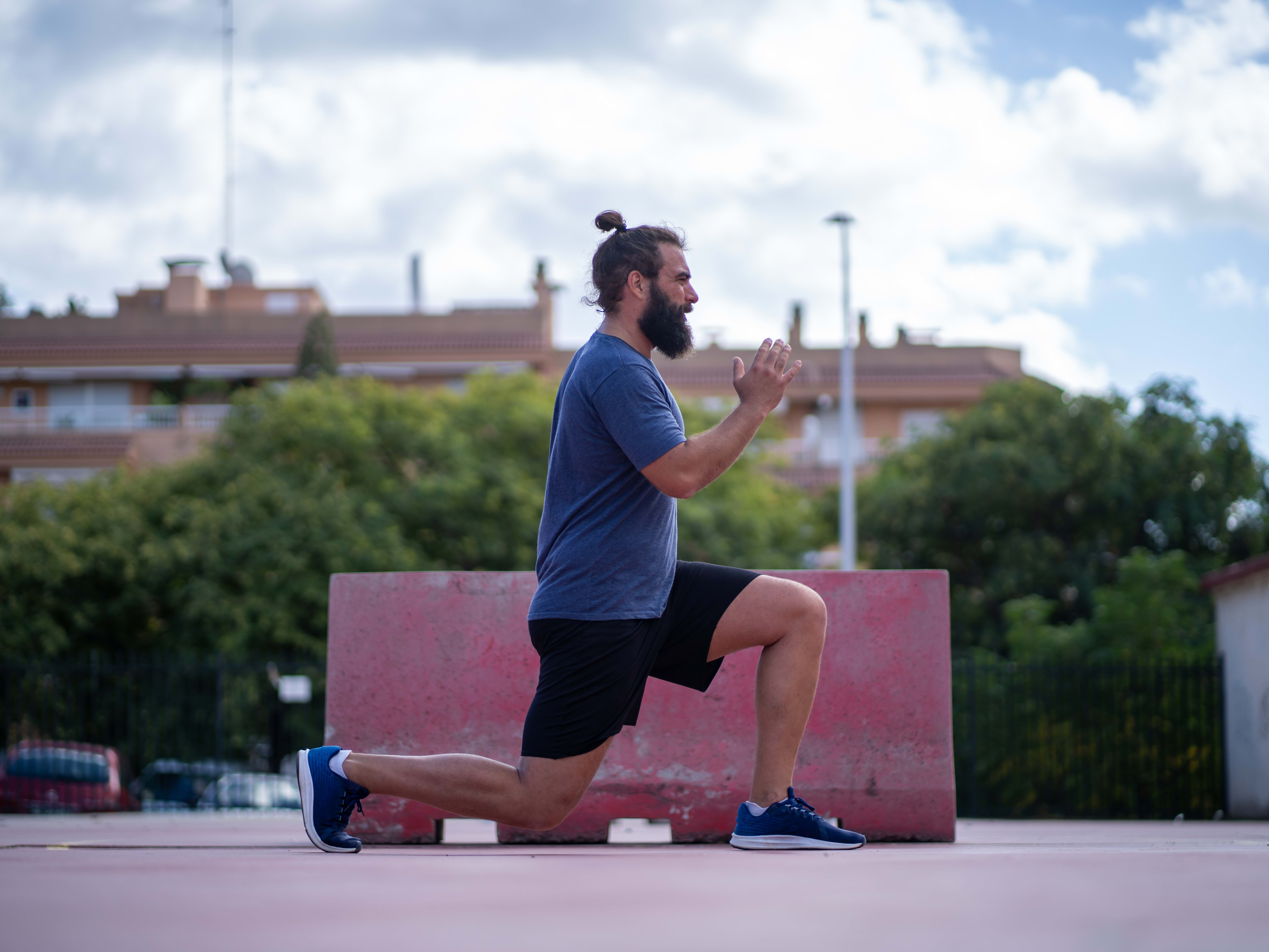 John Rusin Says Your Workouts Are Missing Asymmetrical Leg Movements ...