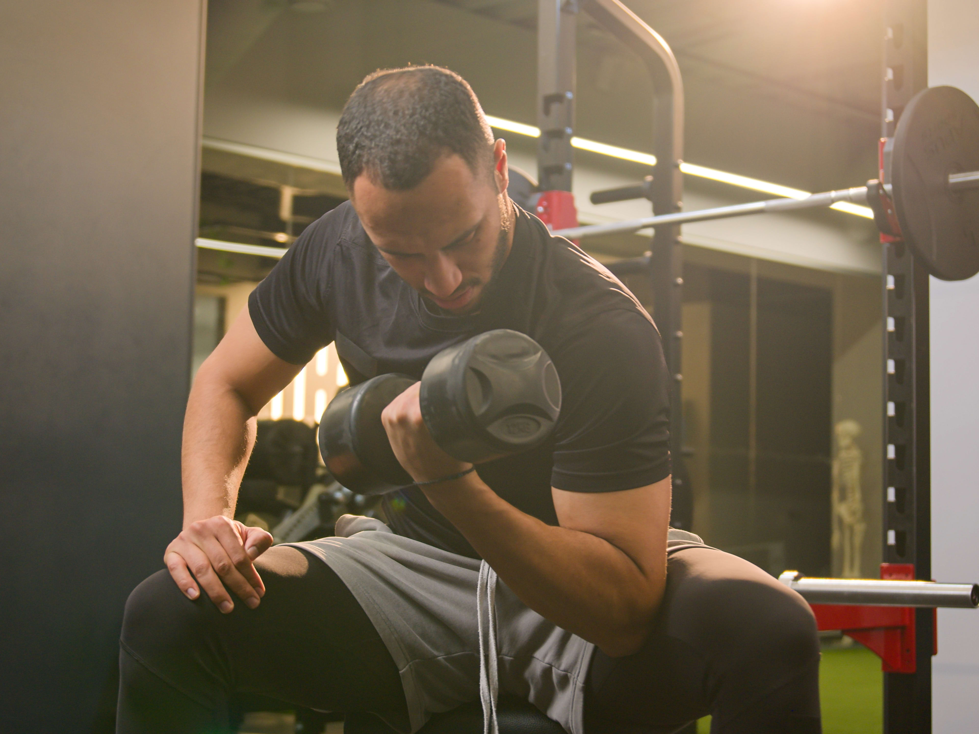 Exercise Scientist: Use These 3 Science-Based Bicep Exercises for Next ...